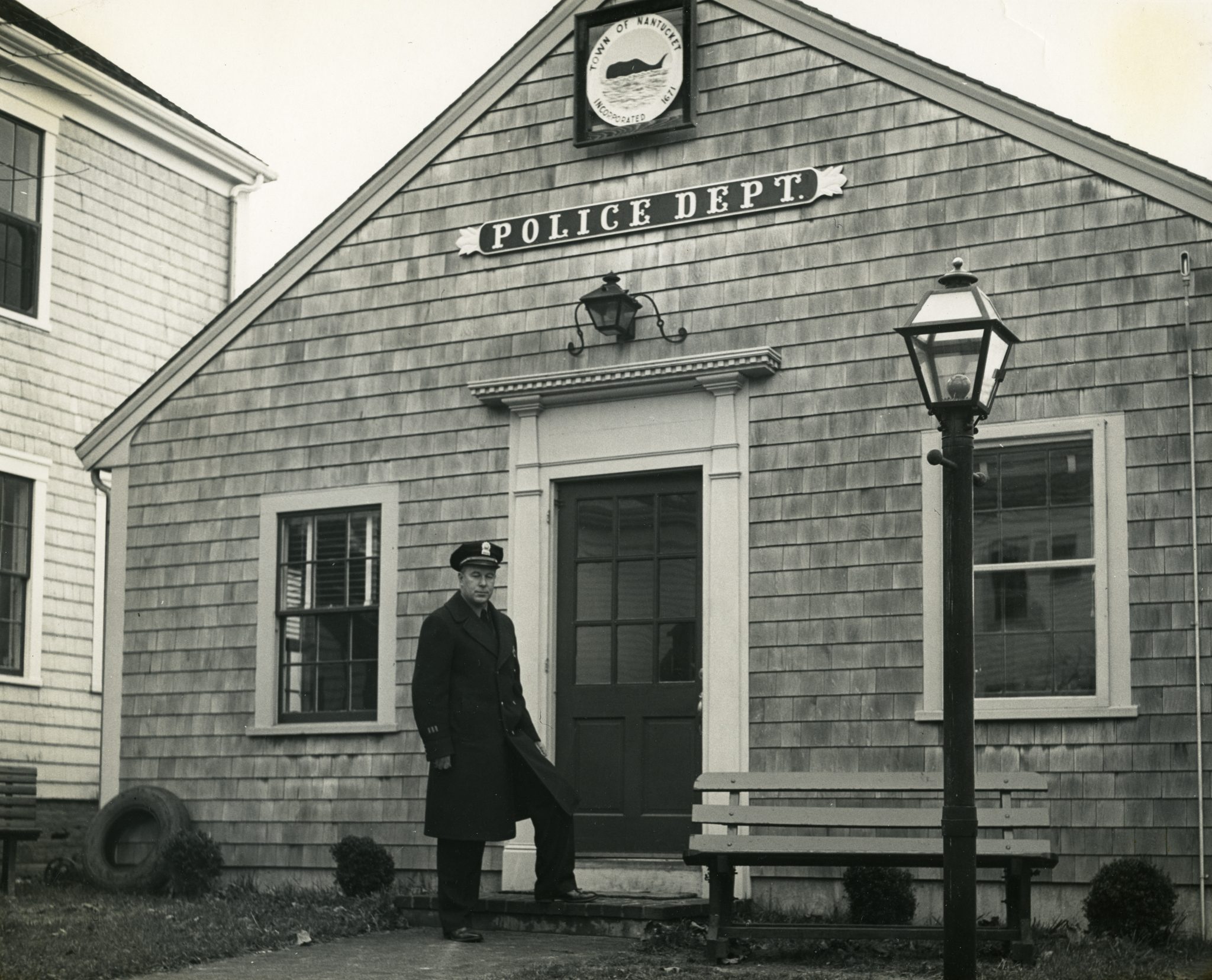 The Unique Construction Story of 3 East Chestnut Street - Nantucket ...